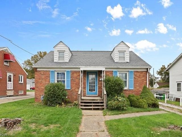1077 W State St, Alliance, OH 44601