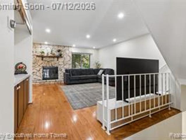 1077 Willow Grove Court