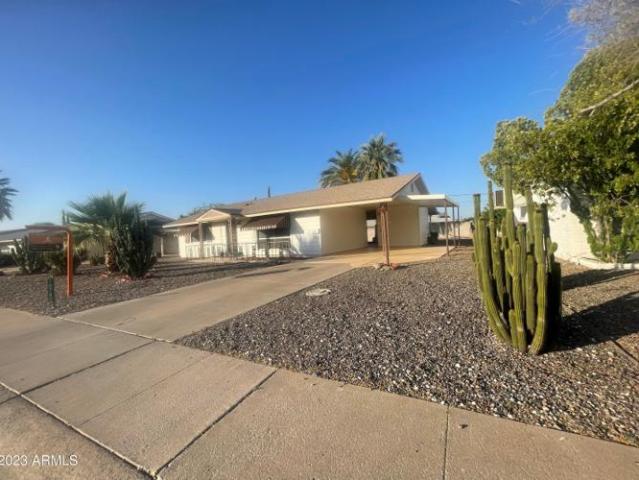 10780 W Hope Dr, Sun City, AZ 85351