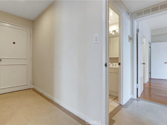 10787 Wilshire 802