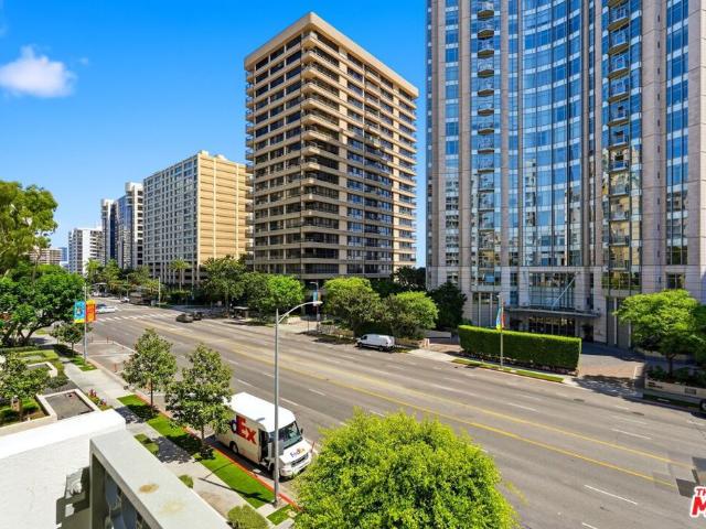10787 Wilshire Boulevard 402