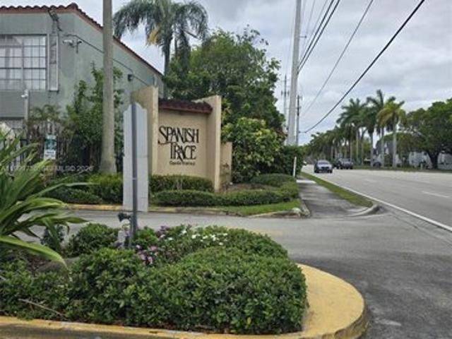 10786 N Kendall Dr Apt D5, Miami, FL 33176