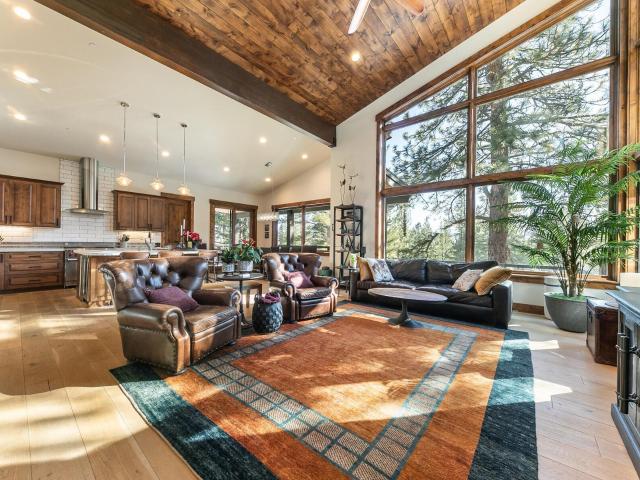 10789 Labelle Ct, Truckee, CA 96161 | MLS #20260