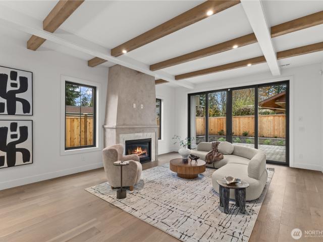 10789 SE 10th St, Bellevue, WA 98004 | MLS #2474