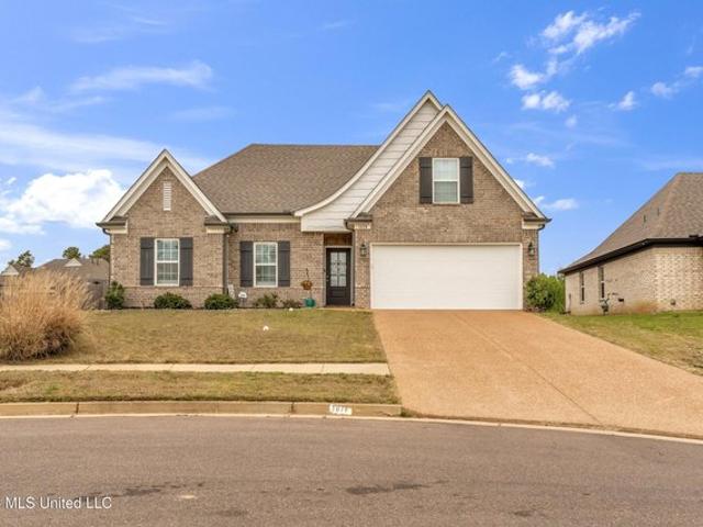 1078 McMillan Rd, Southaven, MS 38671