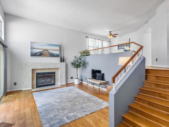 1078 Gilbert Lane