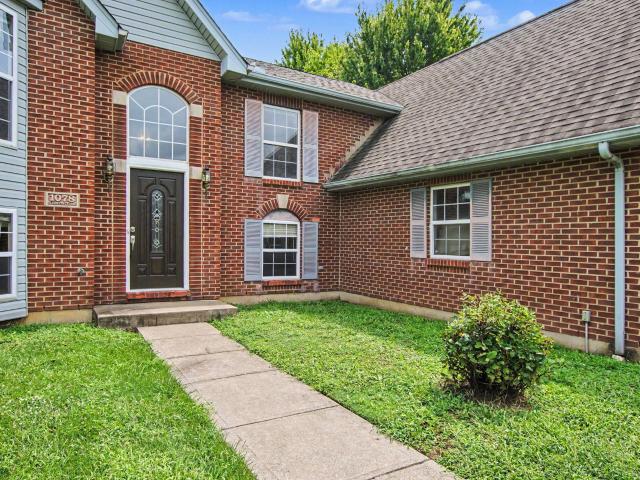1078 Glenhurst Court