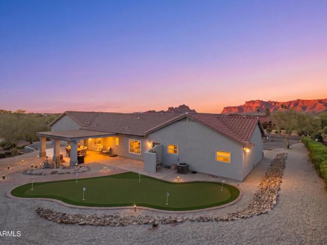 10793 e sleepy hollow trail