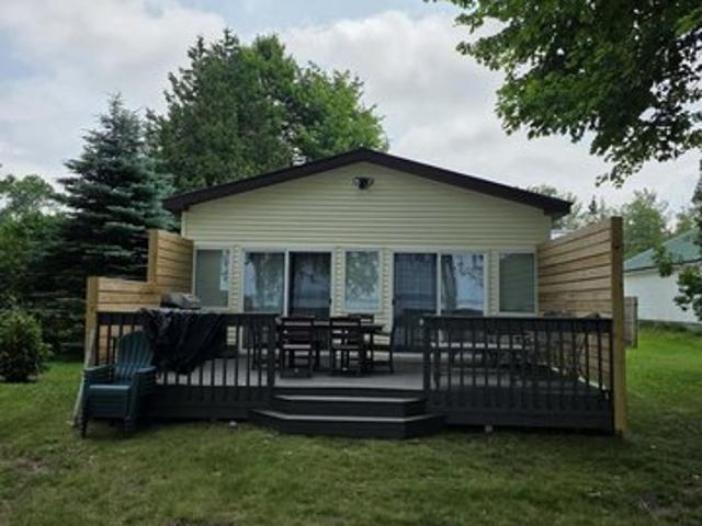 10796 W Lakeshore Dr, Brimley Bay Mills, MI 49715