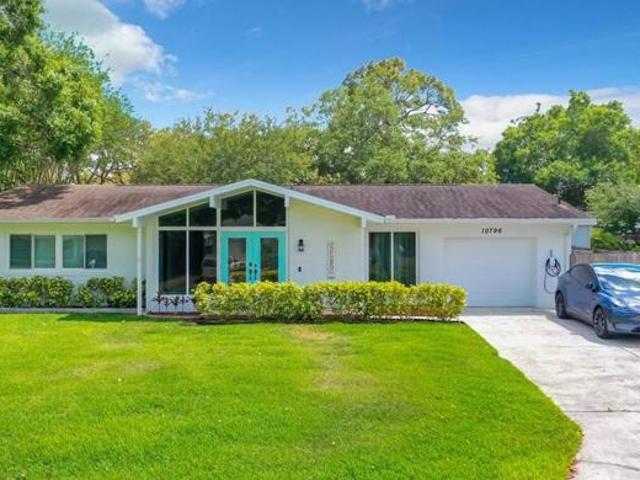 10796 Oakdale Terrace, Seminole, FL 33772