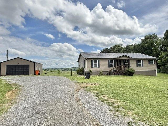 10798 Brownsville Rd, Morgantown, KY 42261
