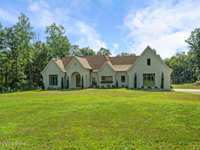 1079 Armstrong Ln