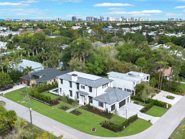 1079 Diana Ave, Naples, FL 34103 | MLS #226016 | Compass