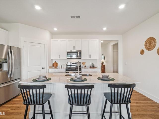 1079 Edison Road