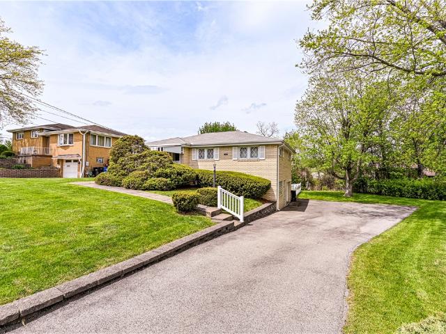 1079 hedy lynn drive