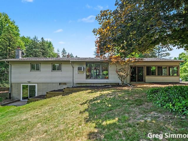 1079 Rector Street
