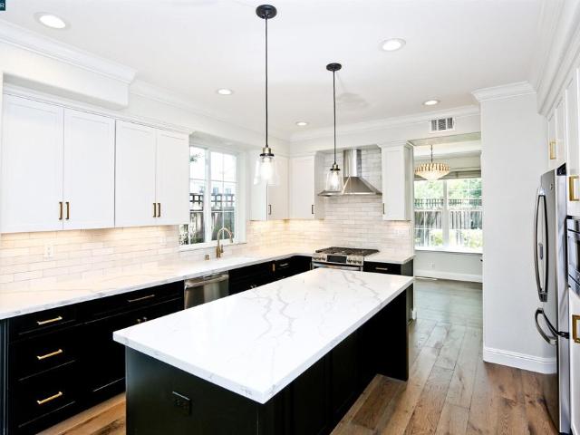 1079 River Rock Ln
