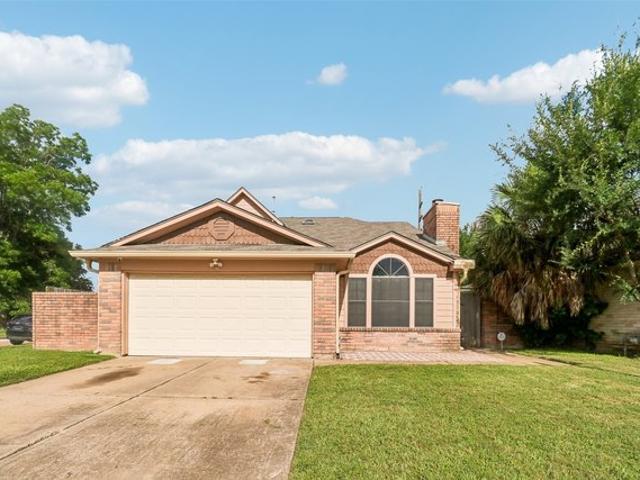 10703 Buffalo Bend Dr, Houston, TX 77064