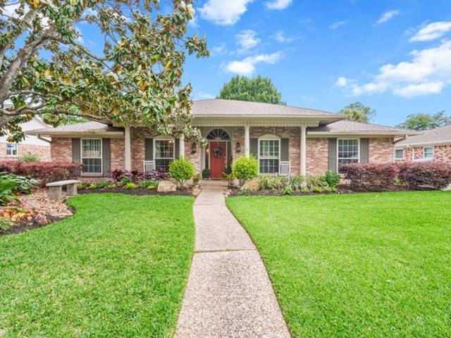 10703 Sugar Hill Dr, Houston, TX 77042
