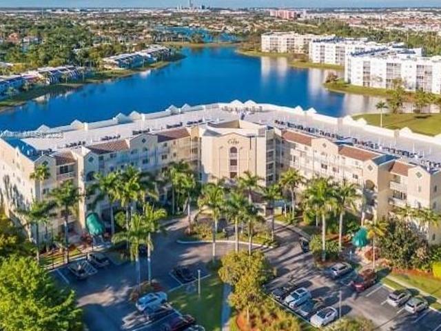 10700 66 NW #508, Doral, FL 33178