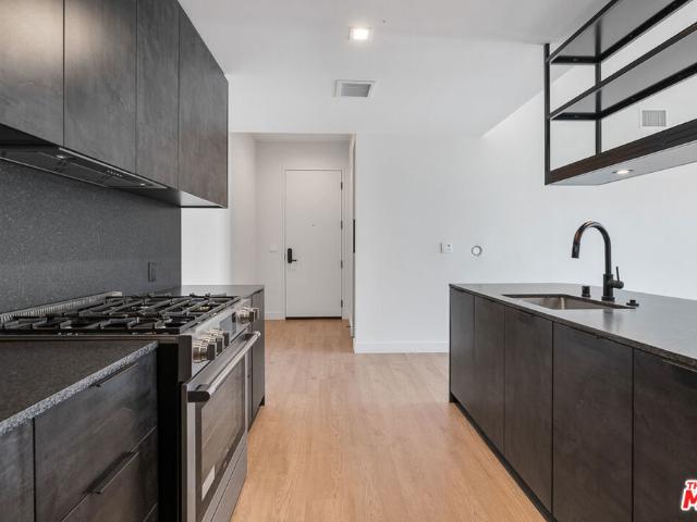 10700 Tabor Street PH23