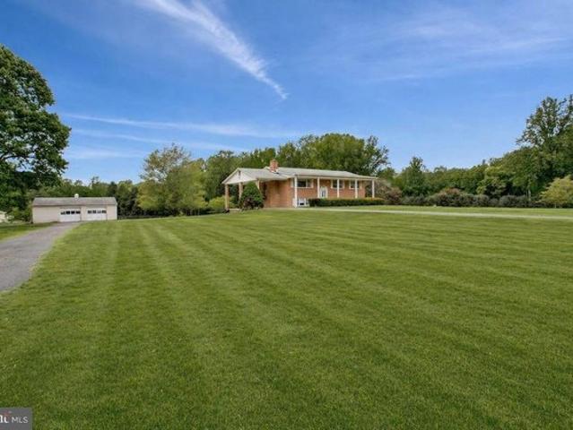 10700 Ward Rd, Dunkirk, MD 20754