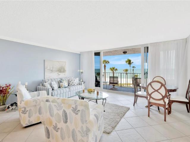10701 Gulf Shore Dr, Unit 302, Naples, FL 34108 | MLS #226014