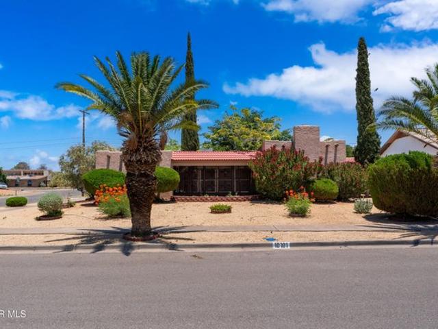 10701 Kinross Ave, El Paso, TX 79935