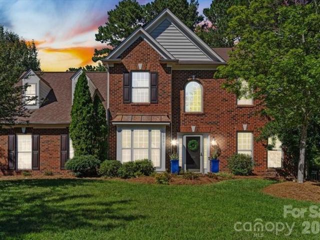 10701 Pomerane Pl, Charlotte, NC 28277