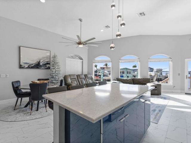 10701 S Ocean Drive Unit# 823, Jensen Beach, US, FL