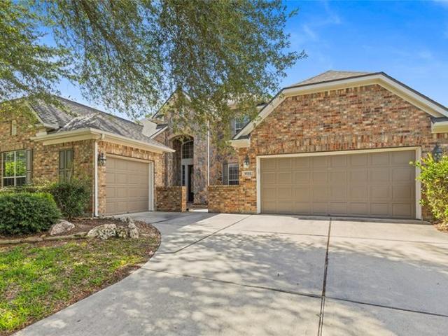 10702 Winding Green Dr, Humble, TX 77338