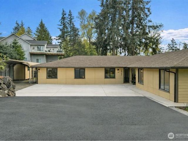 10702 SE 318th Pl, Auburn, WA 98092