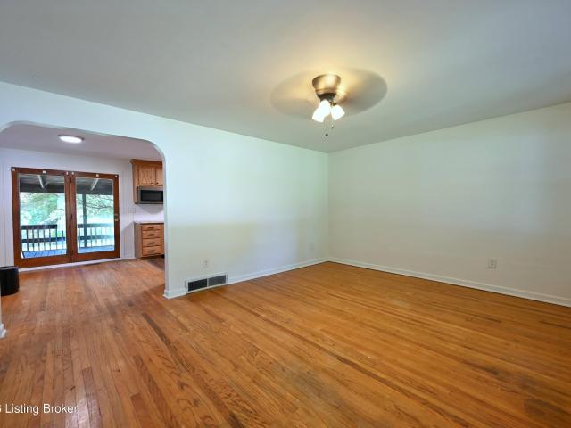 10704 Deering Rd