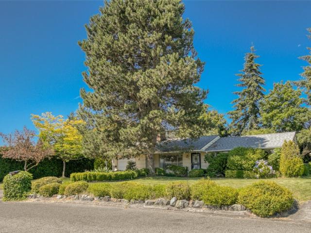 10704 Doten Drive SW