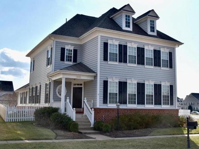 10704 General Kirkland Dr, Bristow, VA 20136