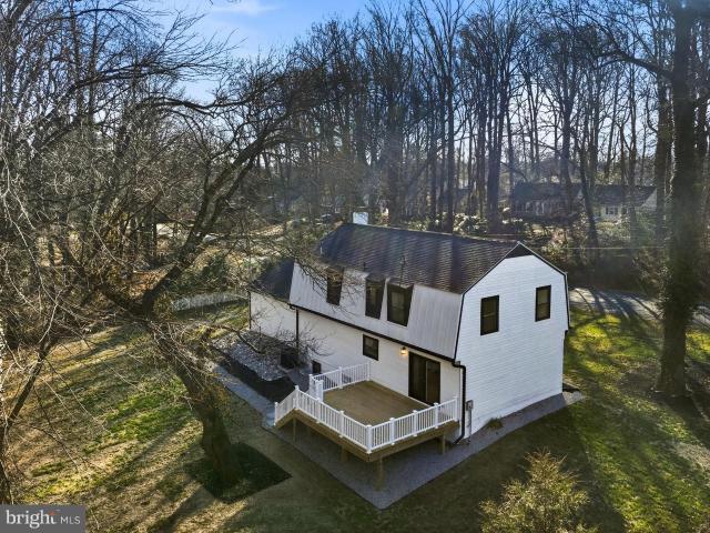 10704 Howerton Ave, Fairfax, VA 22030 | MLS #VAFC2007 | Compass