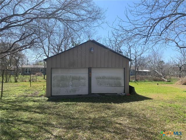10704 State Highway 185