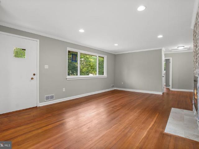 10705 Lockridge Drive