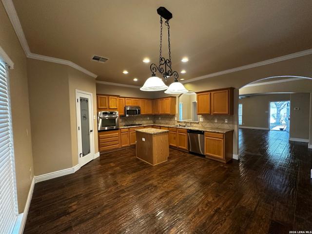 10706 Axis Crossing, San Antonio, TX 78245 | MLS #1944 | Compass