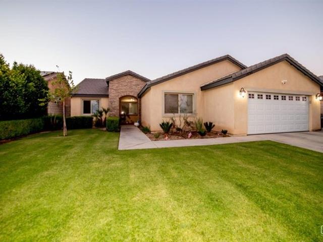 10706 Montemar Dr, Bakersfield, CA 93311