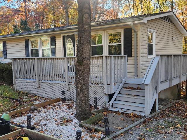 10708 Elk Dr, Fredericksburg, VA 22407 | Compass