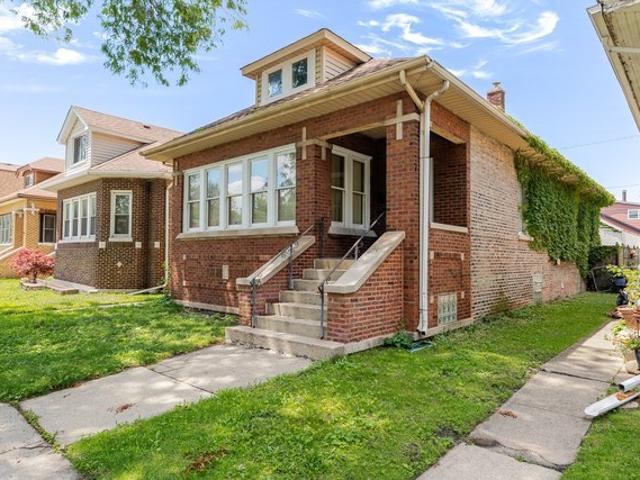 10708 S Ave, Chicago, IL 60617