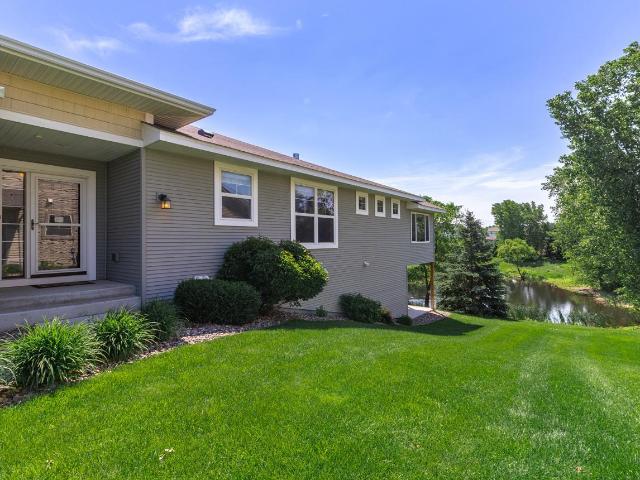 10709 Kingsfield Lane