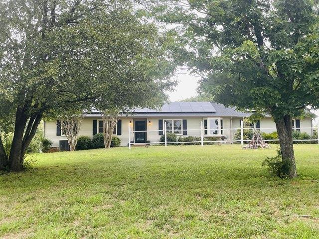 1070 Owl Ln, Hardy, VA 24101