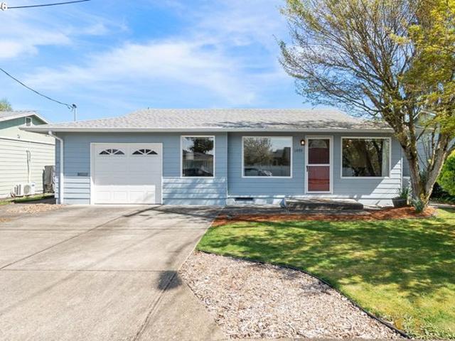 1070 Astor Way, Woodburn, OR 97071