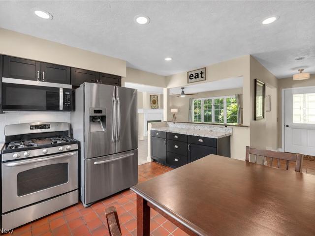 1070 Congress Lake Road