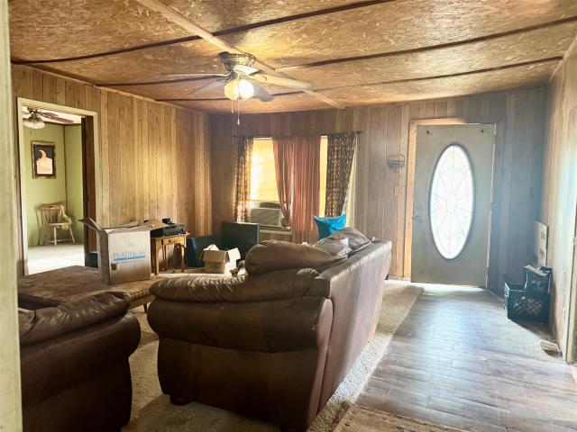 1070 County Road 1620