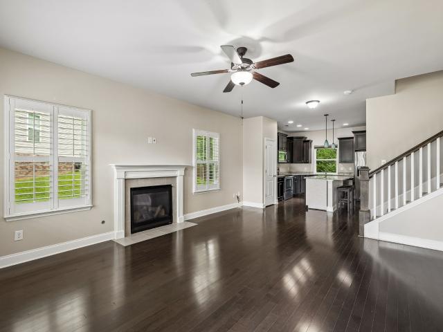 1070 Daniel Ln