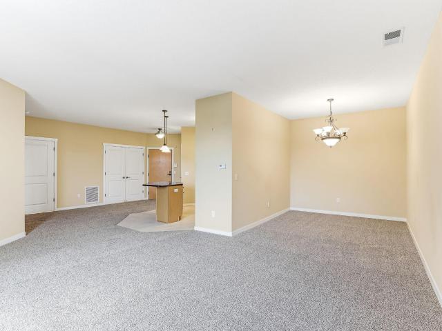 1070 Grandview Court NE # 411