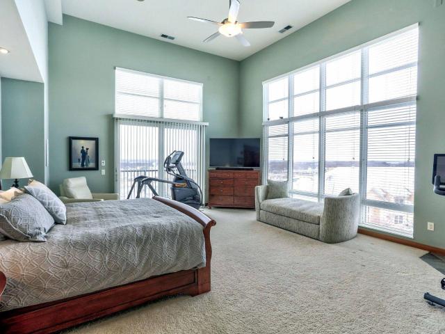 1070 Grandview Ct NE, Unit 406, Columbia Heights, MN 55421 | MLS #7108